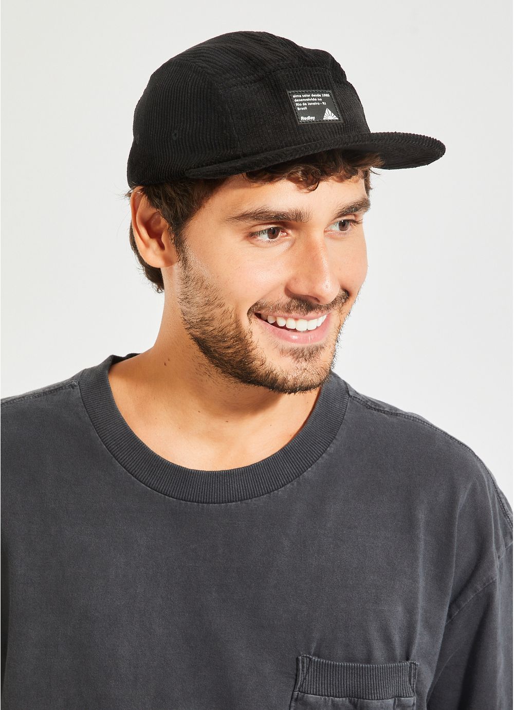 Boné five panel veludo PRETO - redley